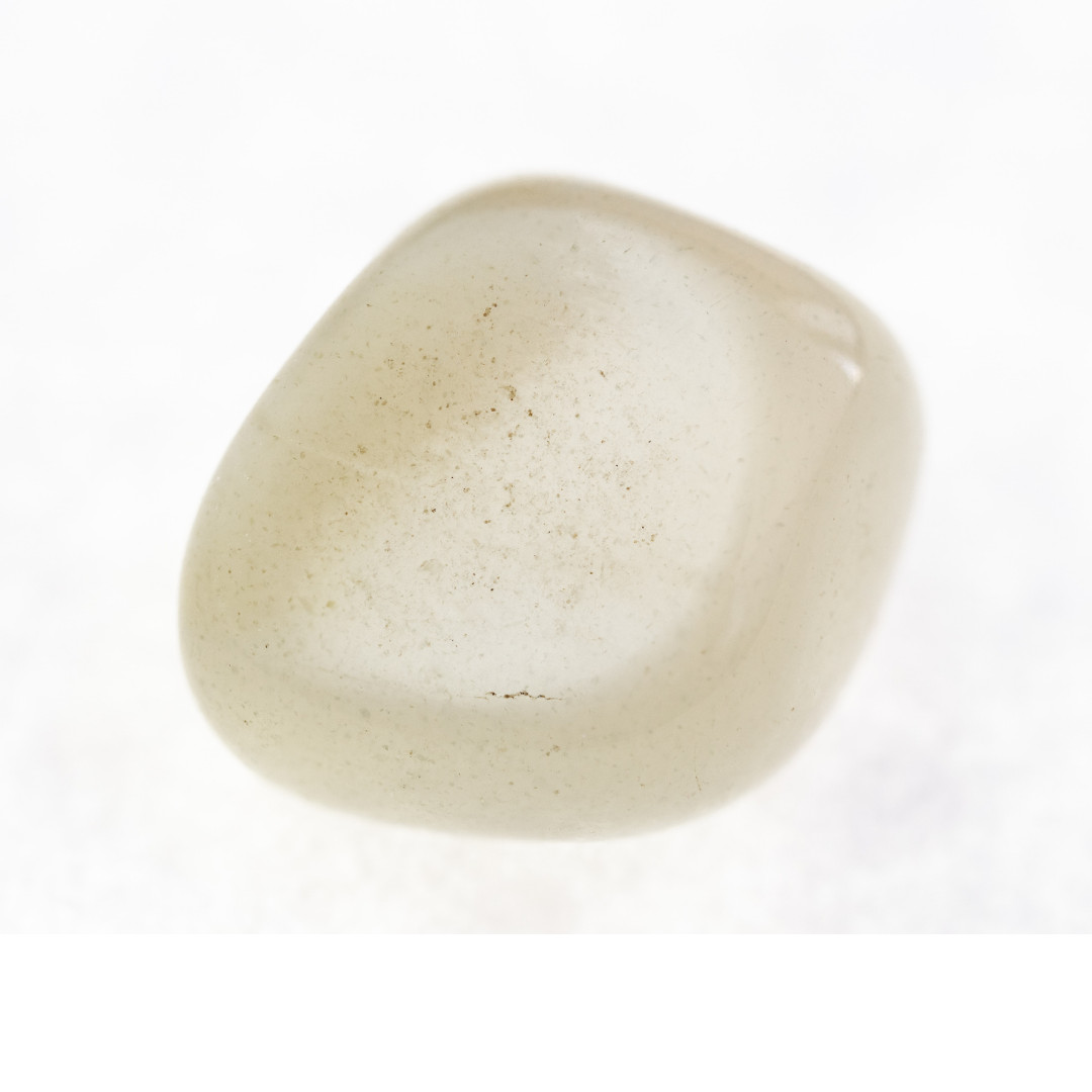 Can Moonstone Go in the Water? Is Moonstone Water safe?