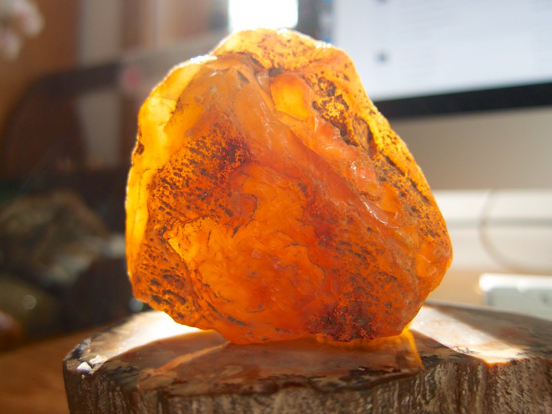 How to tell if Carnelian is Real or Fake in 7 Easy Ways - Neocrystals ...
