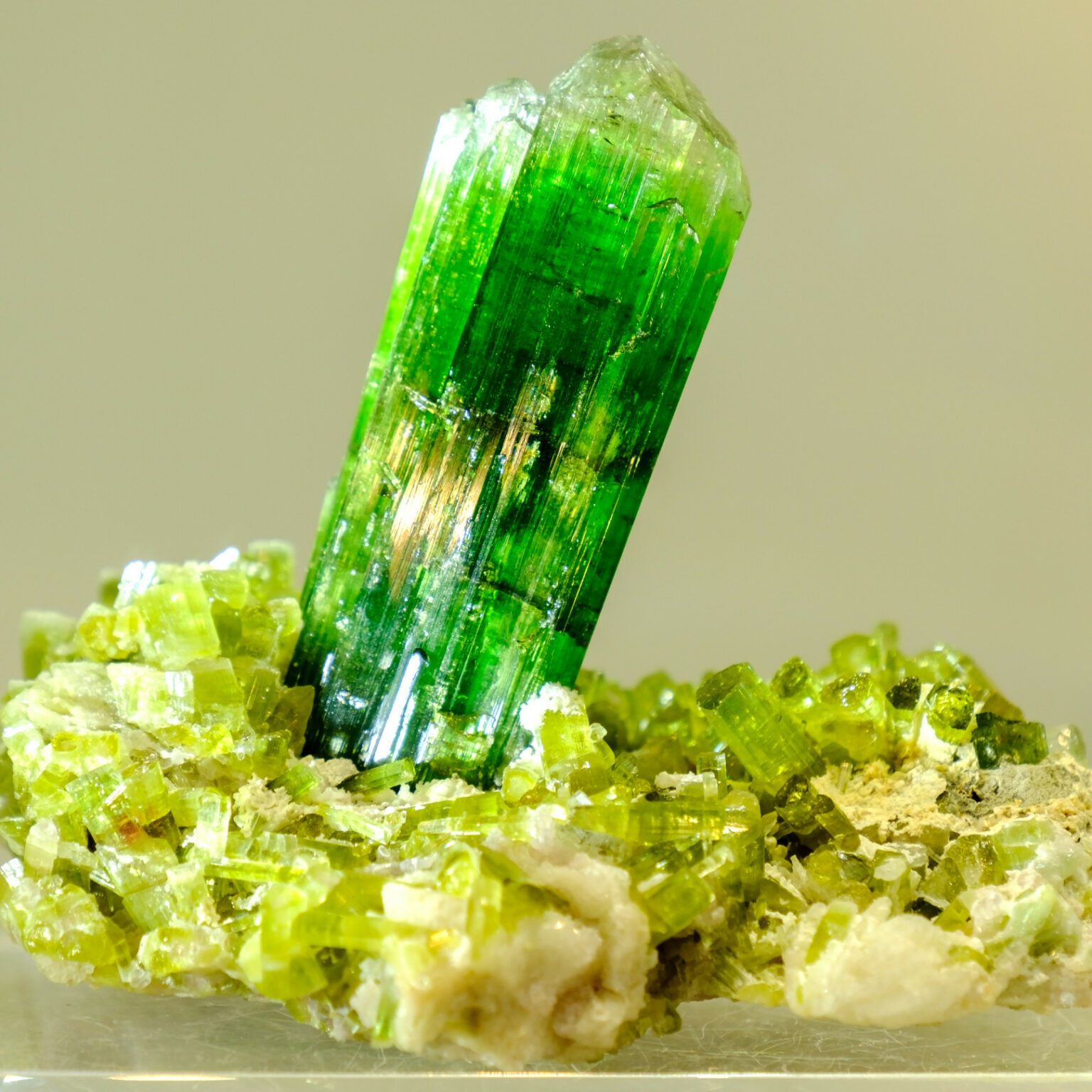 How to Tell if Tourmaline is Real or Fake in 7 Easy Ways