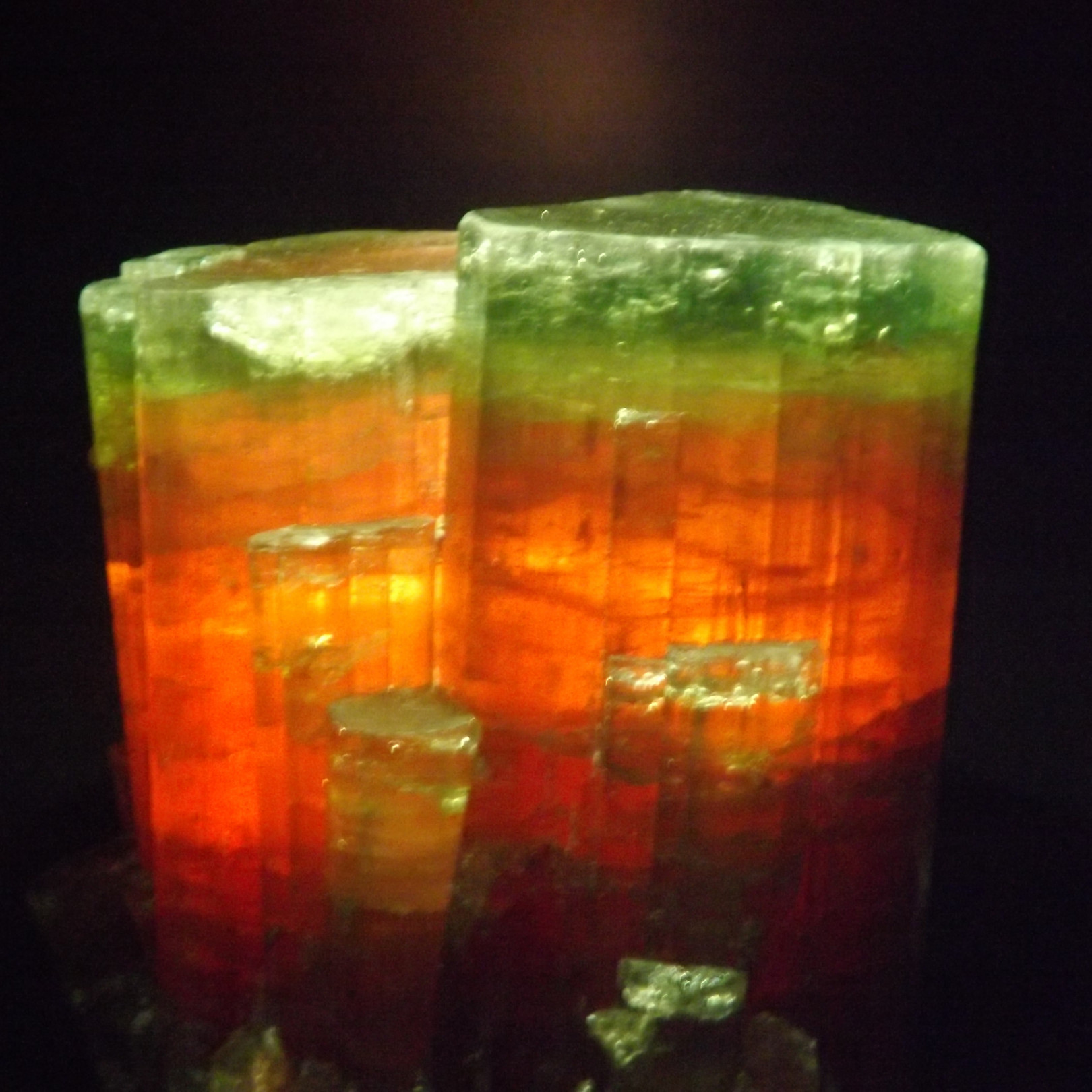 How to Tell if Tourmaline is Real or Fake in 7 Easy Ways