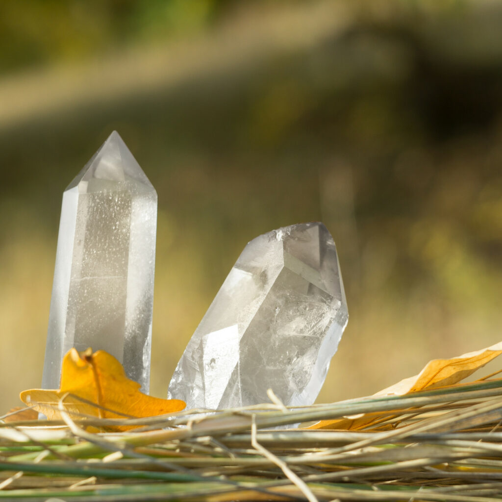 4 Remarkable Benefits Of Clear Quartz Crystal 4 Remarkable Benefits Of Clear Quartz Crystal