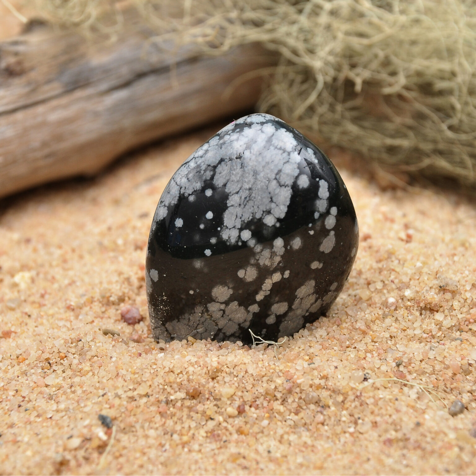 How is Obsidian formed?