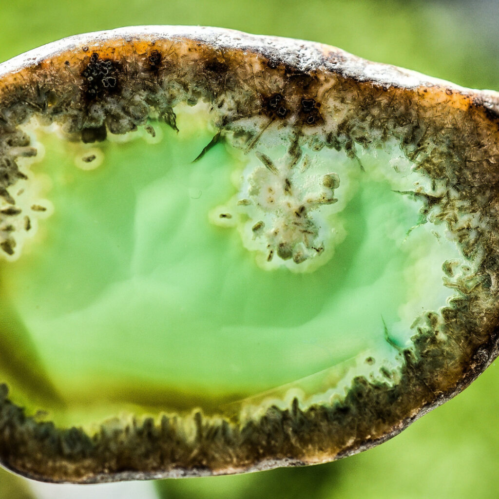 Light Green Crystals: Names with Meaning, Benefits