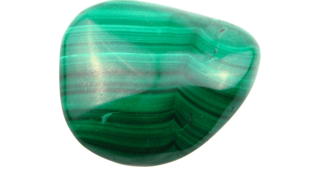 6 Outstanding Benefits of Malachite Crystal