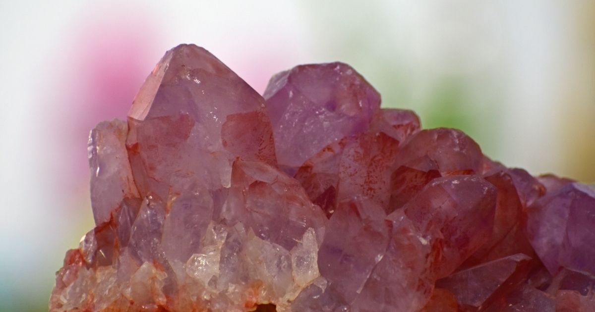 How to Use Pink Amethyst For Love: Ways, Benefits and Properties.