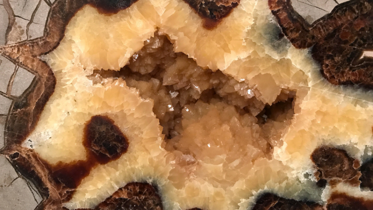 Septarian: Meaning, Healing Properties, Benefits and Uses