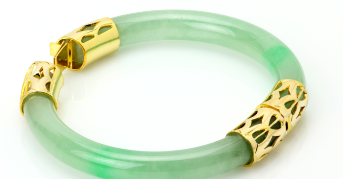 Jadeite Meaning: Healing Properties, Benefits and Uses