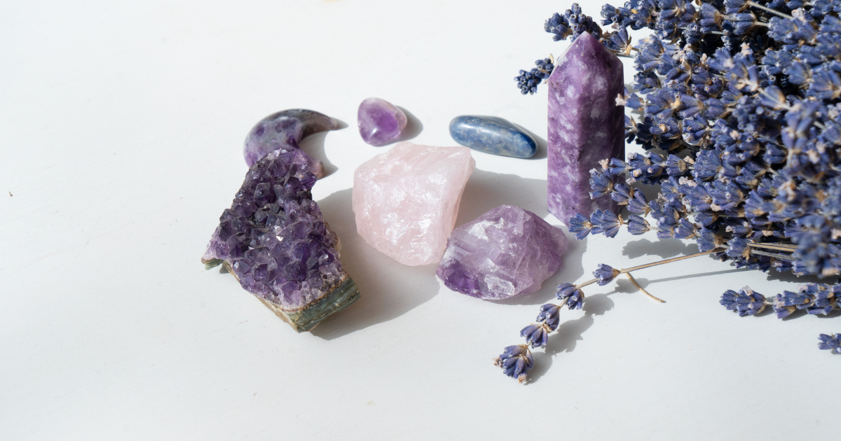 Kunzite Meaning: Healing Properties, Benefits and Uses