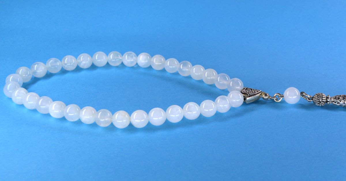 Moonstone Meaning: Healing Properties, Benefits and Uses