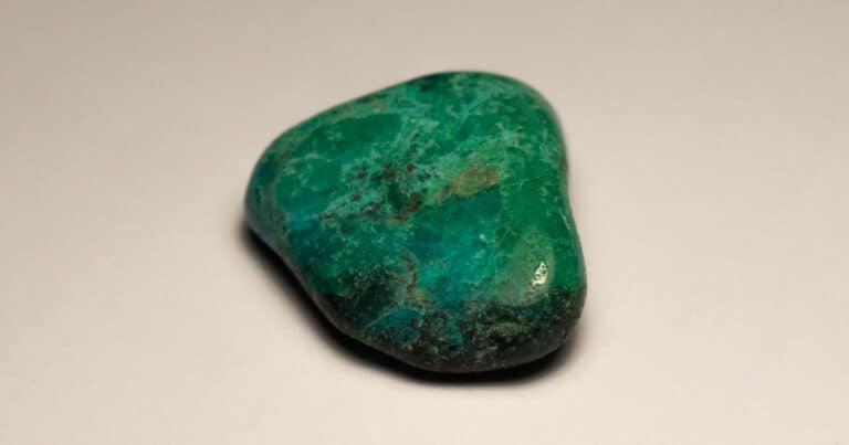 Chrysocolla Meaning: Healing Properties, Benefits and Uses