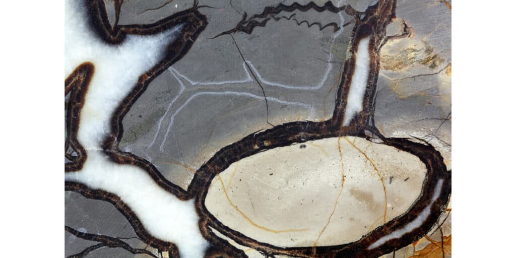 Septarian Nodule Meaning: Healing Properties, Benefits and Uses ...