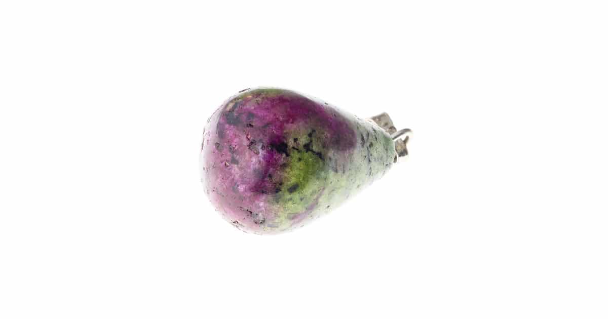 Ruby Zoisite: Meaning, Healing Properties, Benefits and Uses