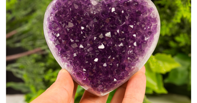 Amethyst Crystal Meaning: Healing Properties, Benefits and Uses ...