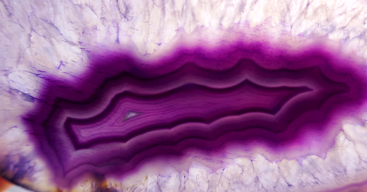 Purple Agate Meaning: Healing Properties, Benefits and Uses