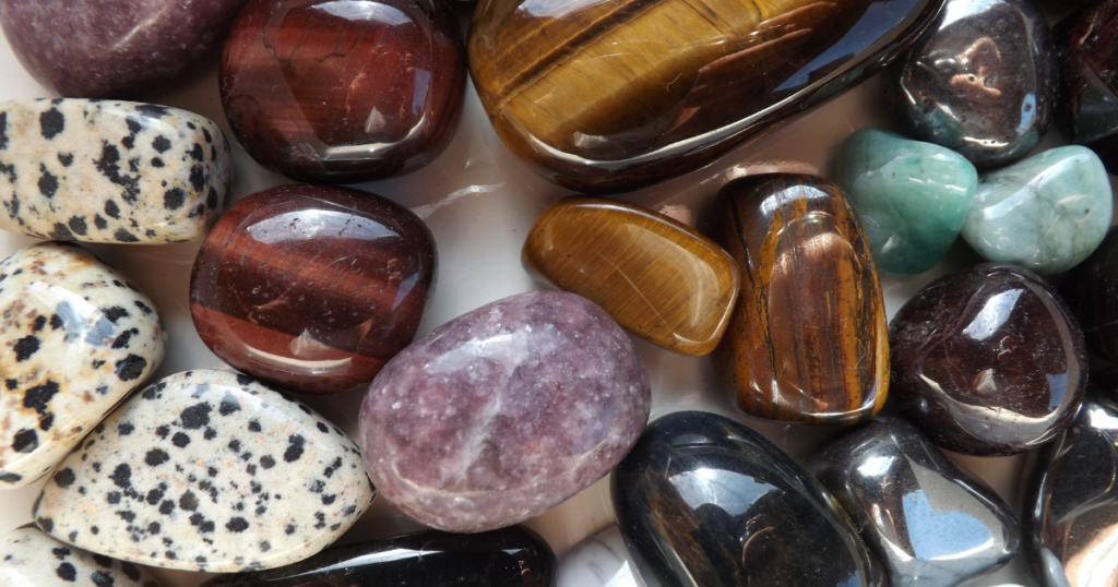 Tektite Meaning: Healing Properties, Benefits and Uses