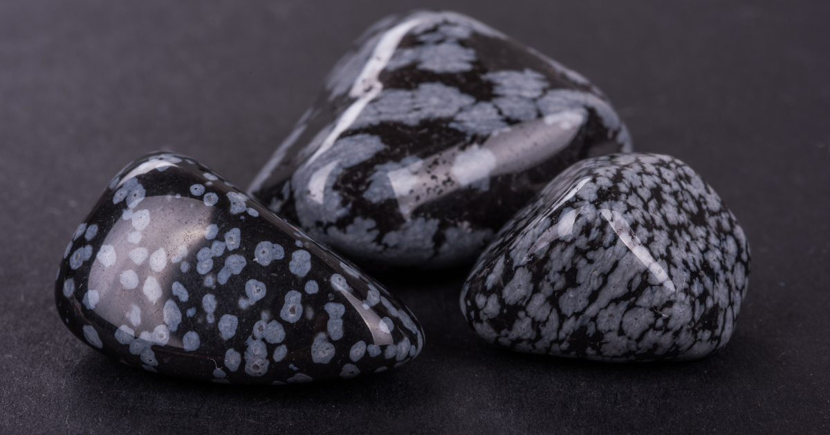 Obsidian Meaning: Healing properties, Benefits and Uses