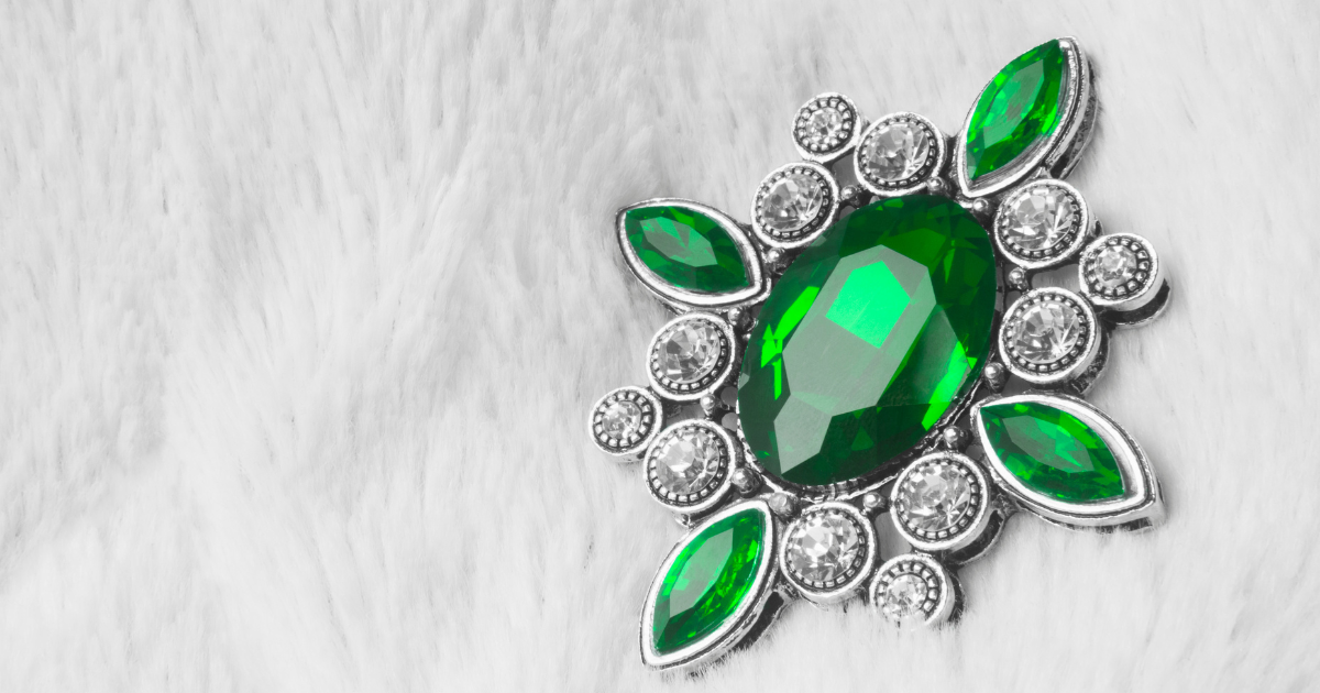 Hiddenite Meaning: Healing Properties, Benefits, and Uses