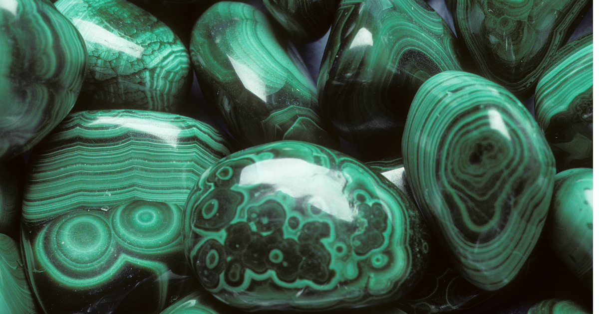 11 Best Crystals for Heart Chakra and How to Use Them