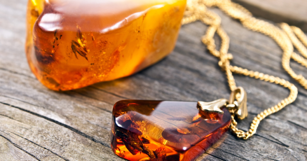 Amber Meaning: Healing Properties, Benefits and Uses