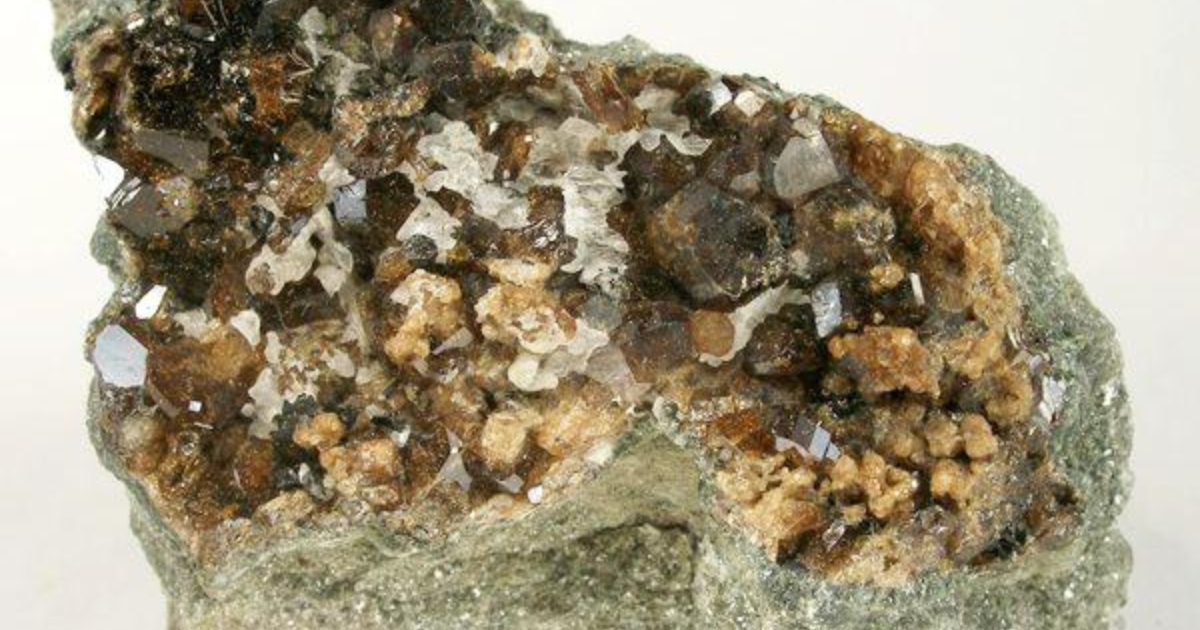 Anorthite Meaning: Healing Properties, Benefits and Uses