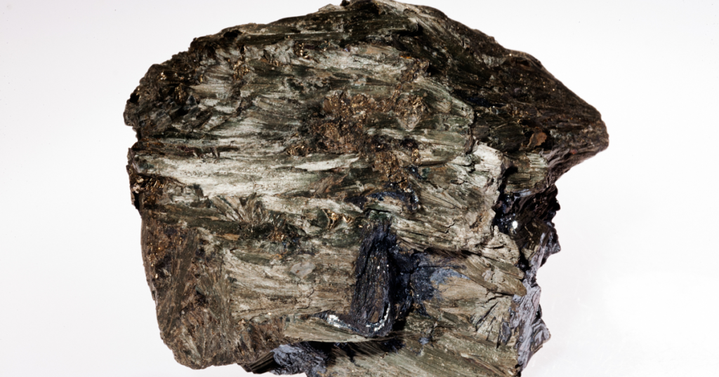 Tremolite Meaning: Healing Properties, Benefits and Uses