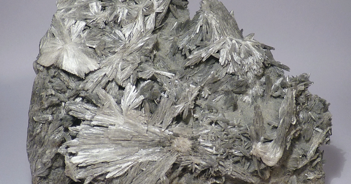 Tremolite Meaning: Healing Properties, Benefits and Uses