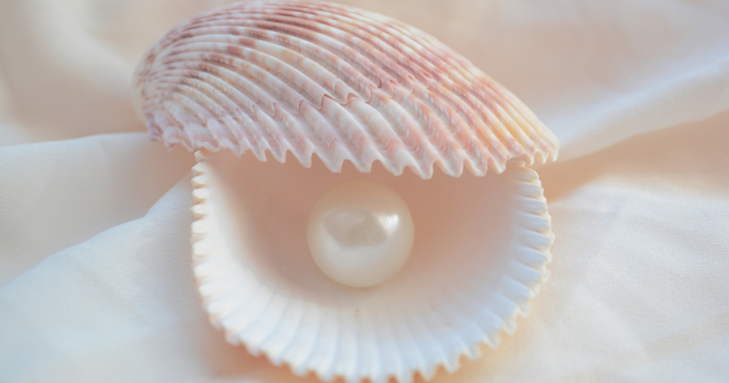 Saltwater Pearl Meaning: Healing Properties, Benefits and Uses