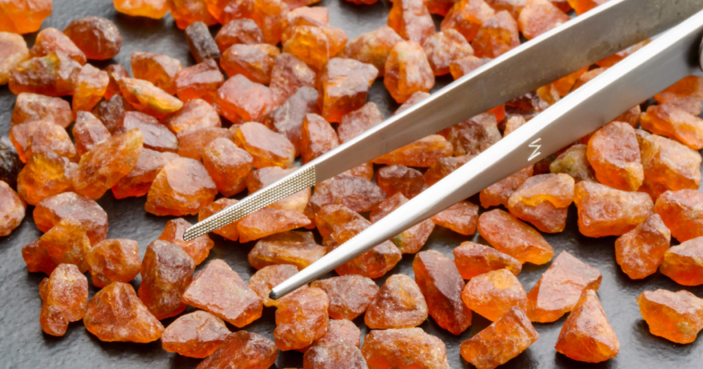 Mandarin Garnet Meaning: Healing Properties, Benefits and Uses