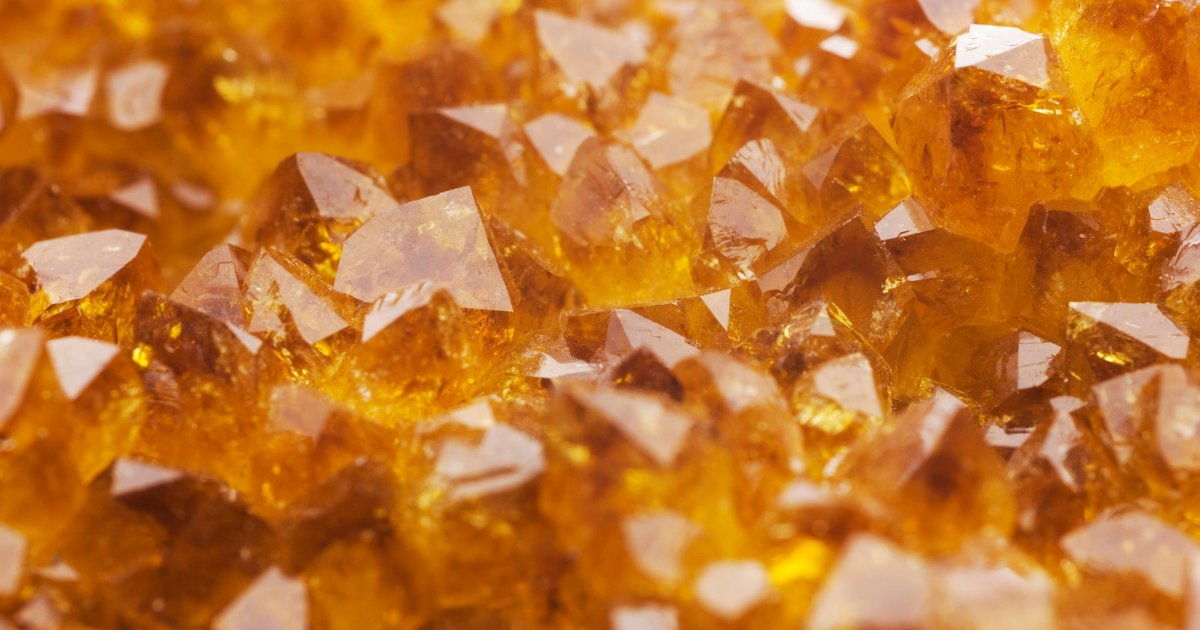 Yellow Quartz Meaning: Healing Properties, Benefits and Uses
